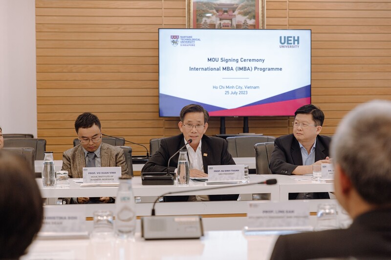 UEH signs MOA with Nanyang Technological University (NTU), Singapore