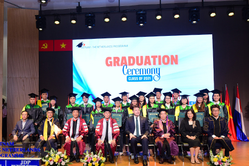 Graduation Ceremony - Class of 2021 for Vietnam - the Netherlands ...